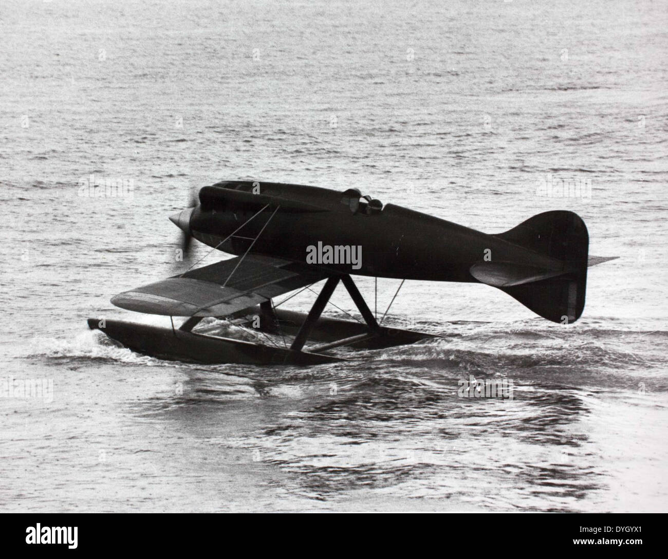 Macchi m39 hi-res stock photography and images - Alamy