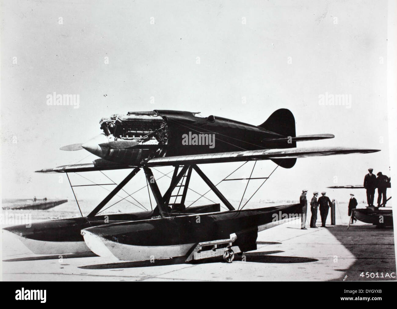 The Macchi M.39 was an Italian racing seaplane developed in the 1930s ...