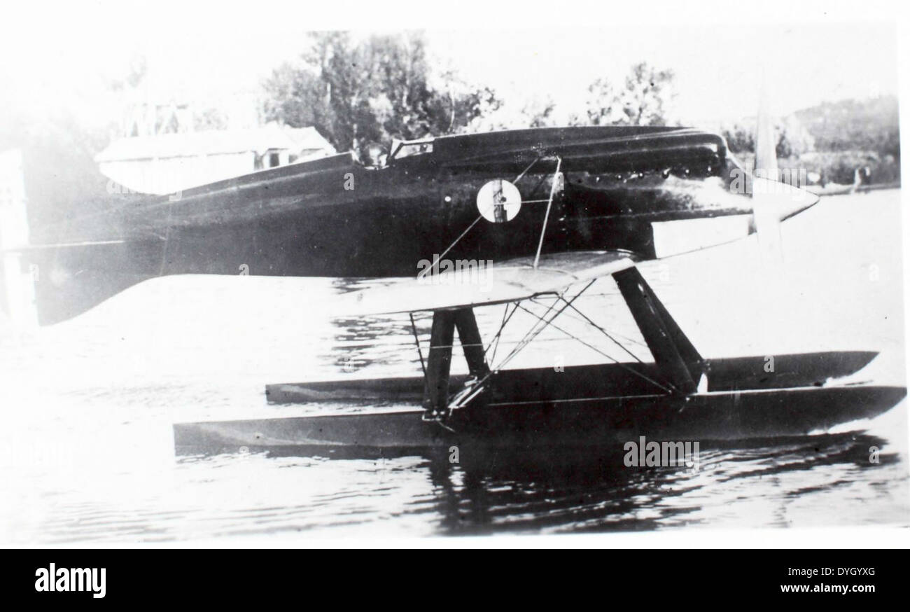 Macchi m52 hi-res stock photography and images - Alamy