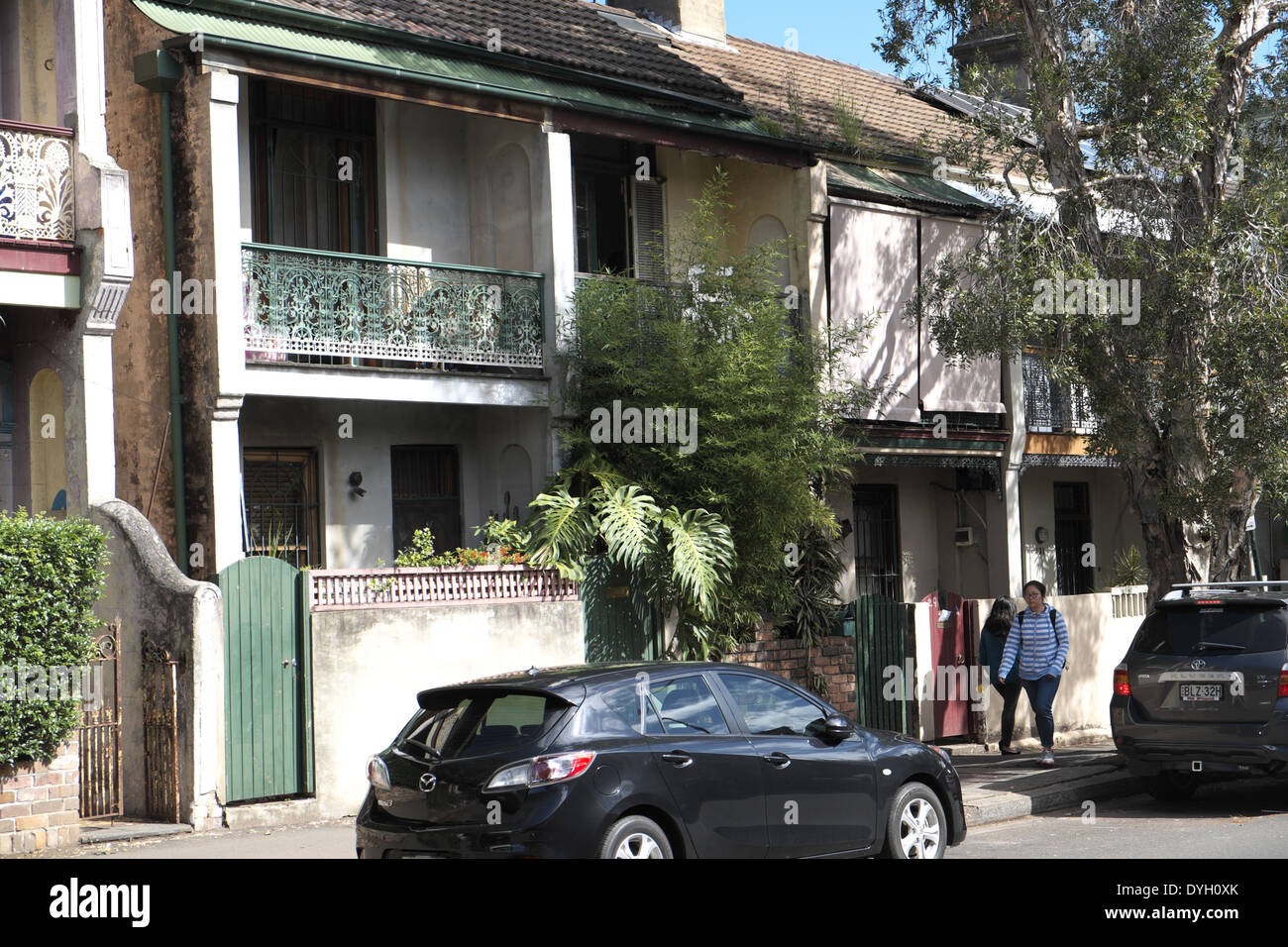 terraced homes in Redfern, an inner city suburb of Sydney Stock Photo ...