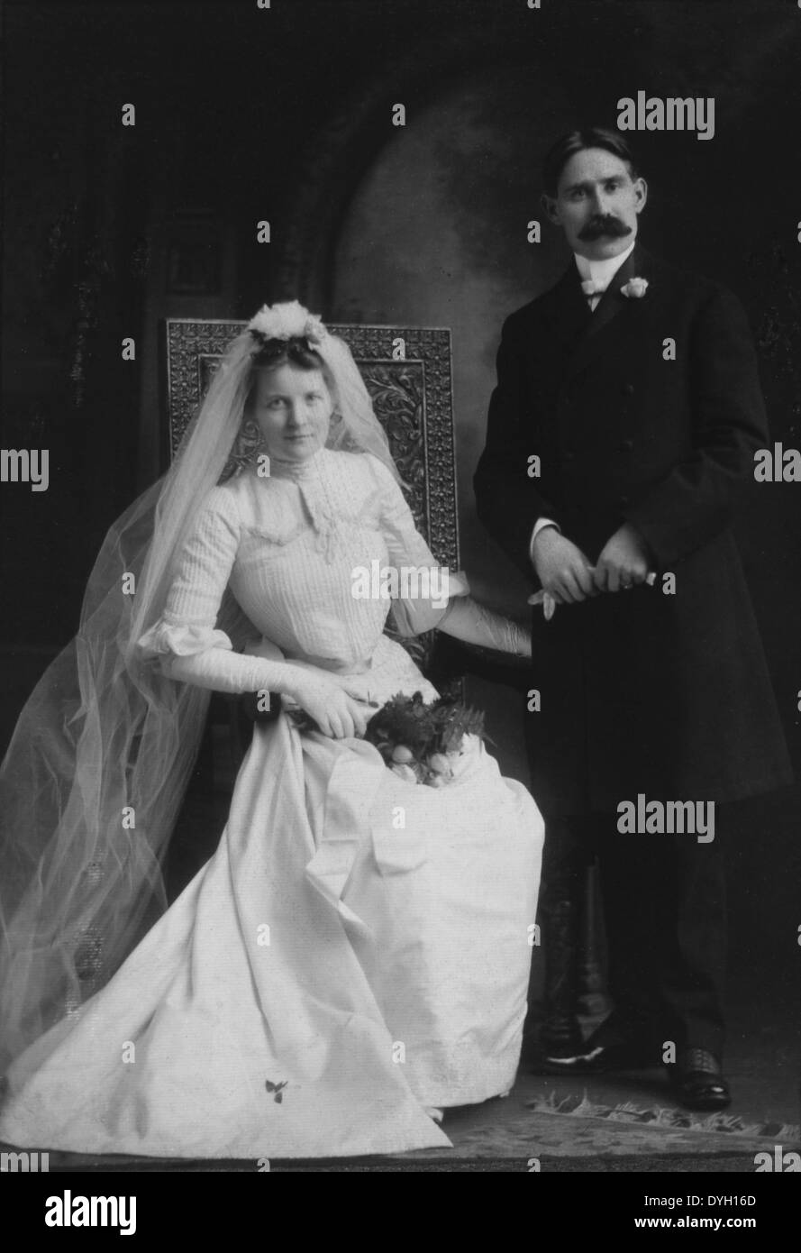 Wedding Couple, Portrait, USA, circa 1910 Stock Photo - Alamy