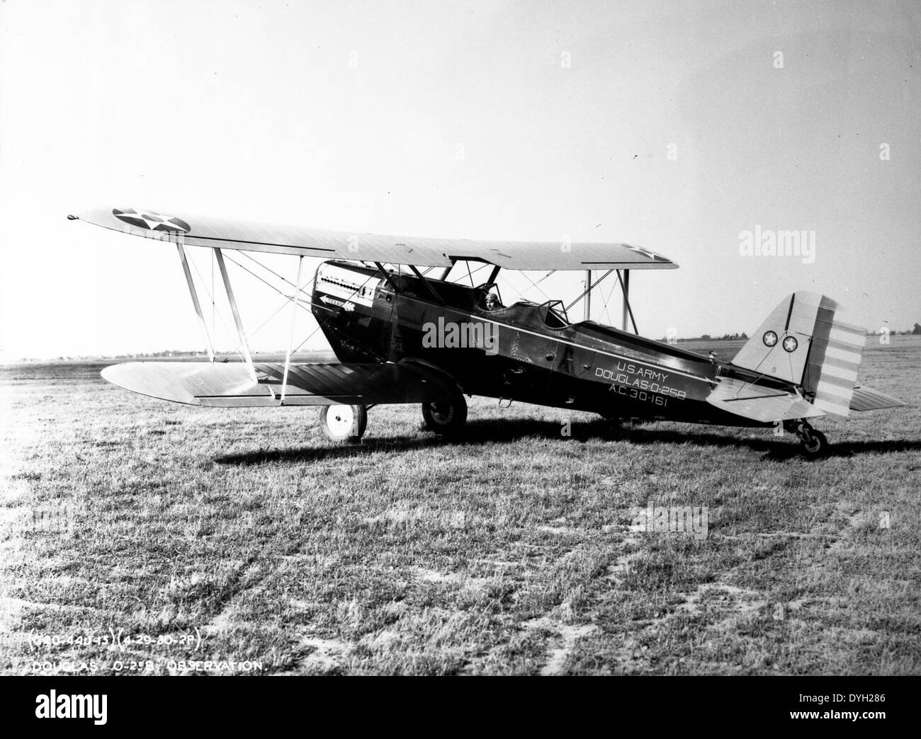 O 25b hi-res stock photography and images - Alamy