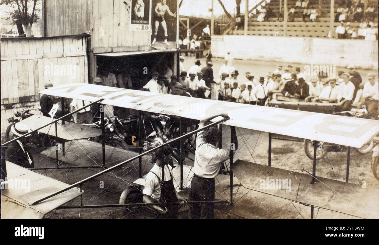 This photo from the Warren Eaton collection features a Curtiss aircraft ...
