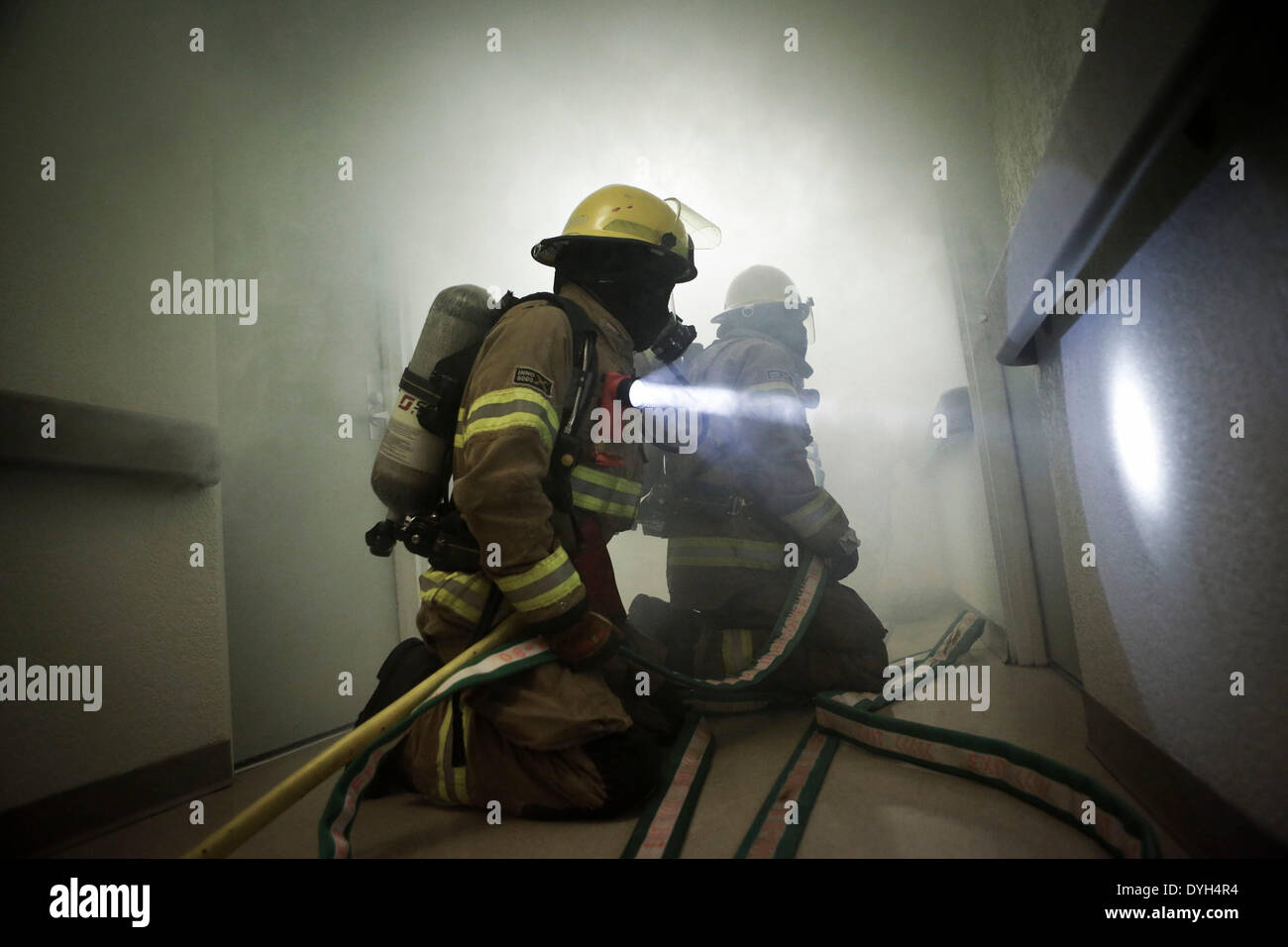 Search And Rescue Techniques High Resolution Stock Photography and ...