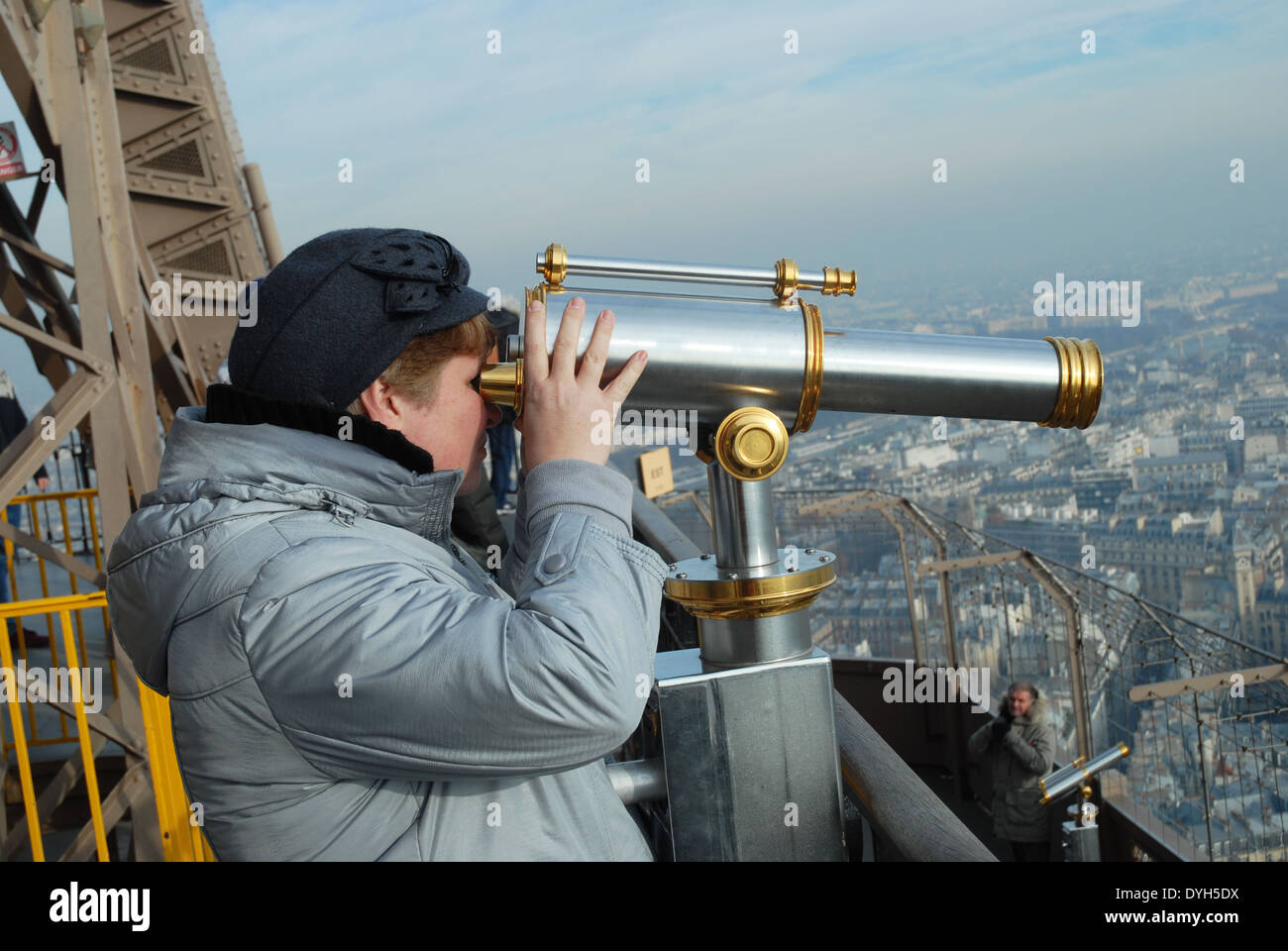 Telescope, Eiffel, Tower, Paris, France Stock Photo - Alamy
