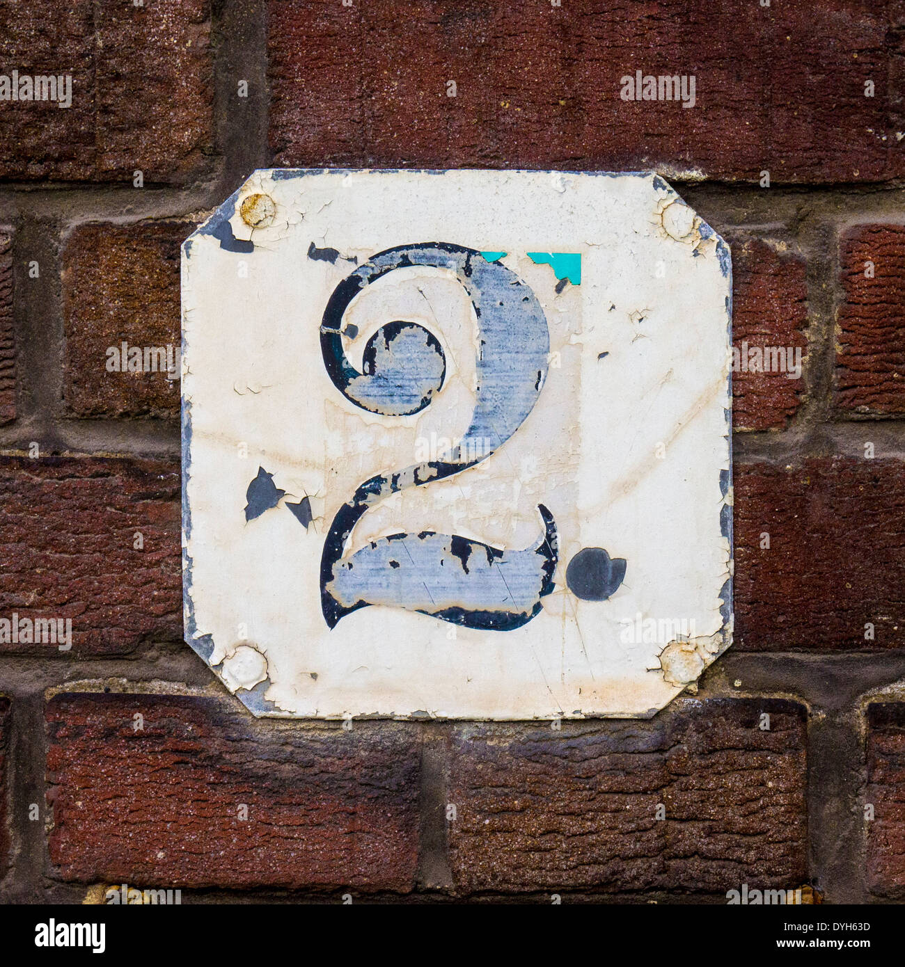 House number 2 sign on wall hi-res stock photography and images - Alamy
