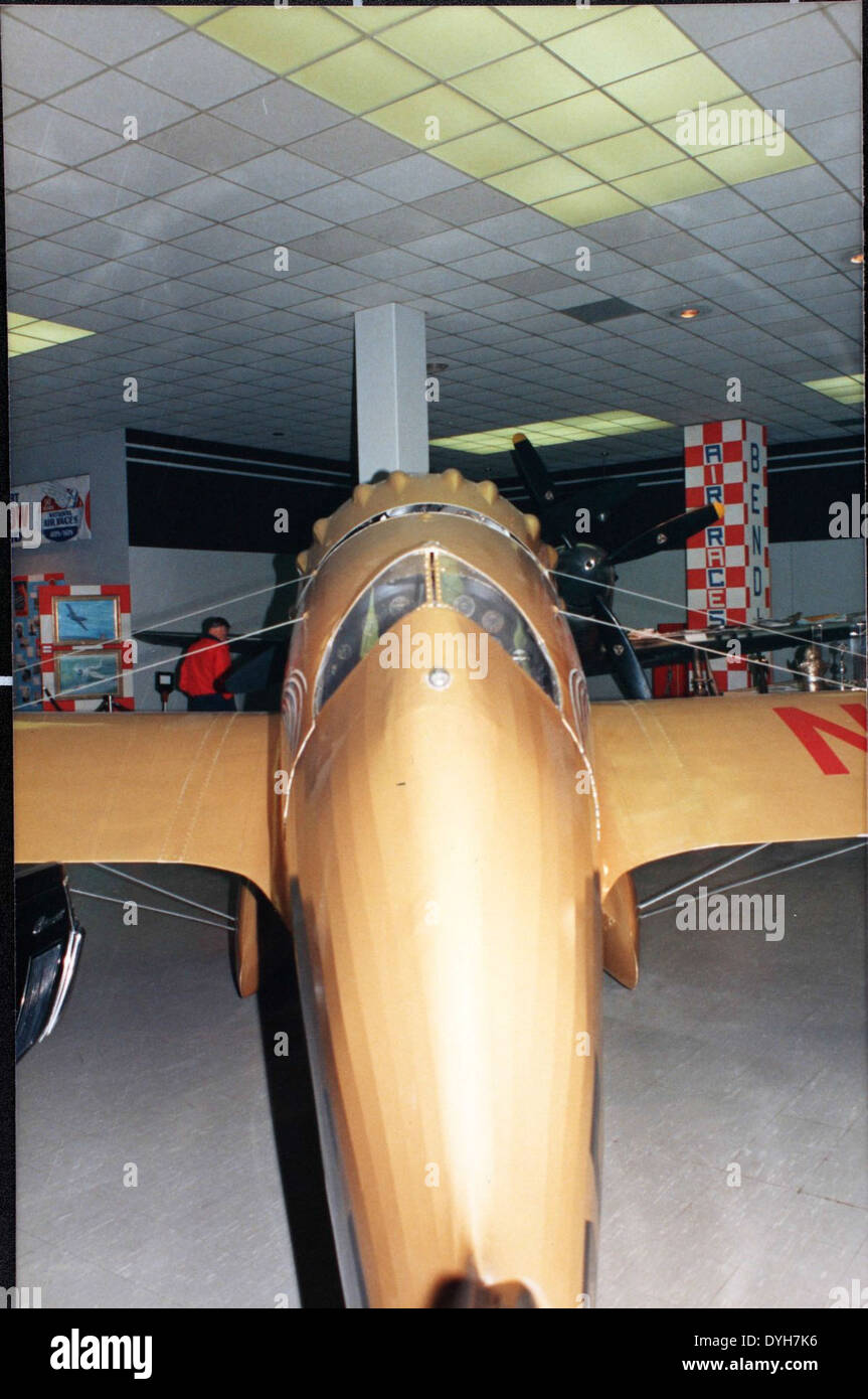 The Wedell-Williams Model 44, with the Hornet engine, was a notable air ...
