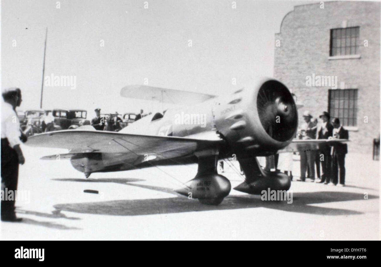 The Wedell-Williams Racer, featuring the Pratt & Whitney Hornet engine ...