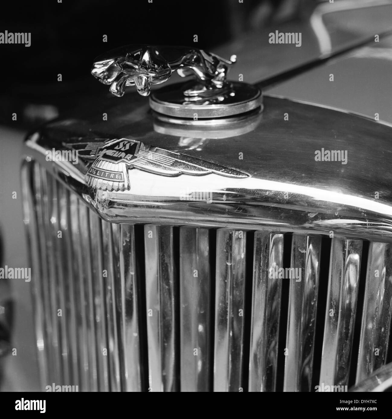 Car old timer radiator Black and White Stock Photos & Images - Alamy
