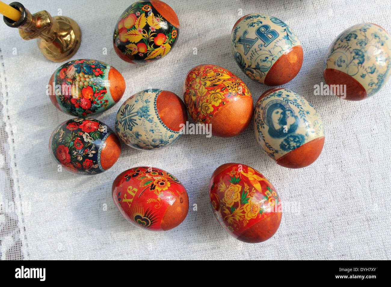 decoration red Easter eggs in traditional Russian style Stock Photo - Alamy