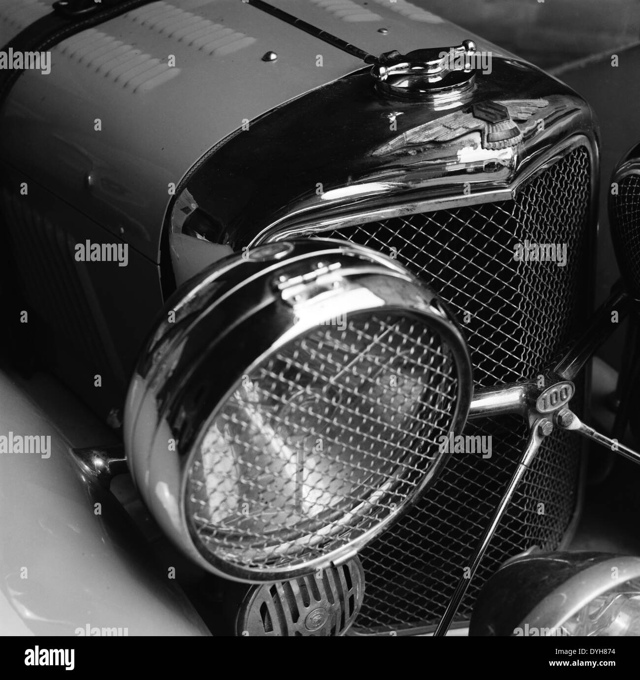 Car old timer radiator Black and White Stock Photos & Images - Alamy