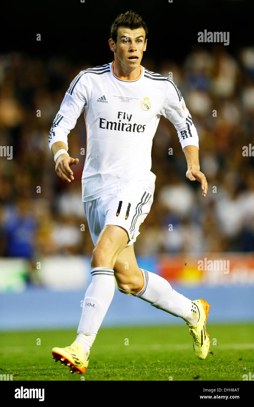 Real madrid 2014 copa del ray bale hi-res stock photography and images ...