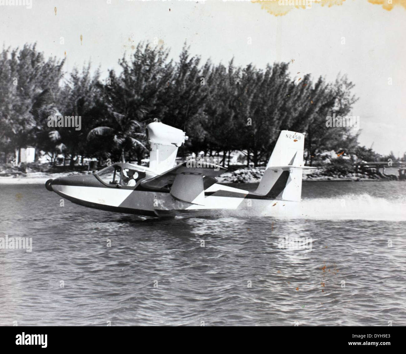 The Gee Bee Model R was a series of racing aircraft designed by the ...