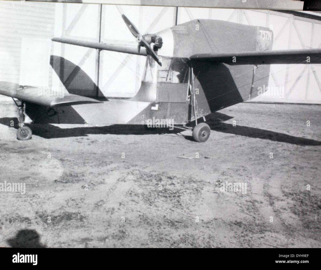 The Gee Bee R-1 was a raceplane designed by Granville Brothers and was ...