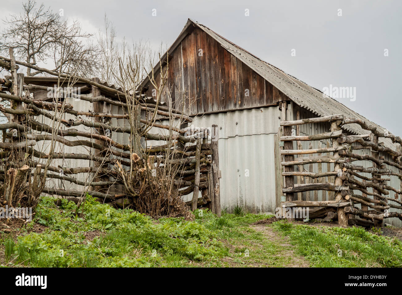Old woods house hi-res stock photography and images - Alamy