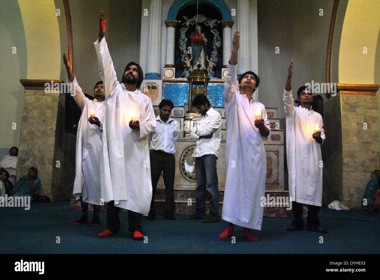 Lahore, Pakistan. 18th Apr, 2014. Pakistani Christians perform during a ...