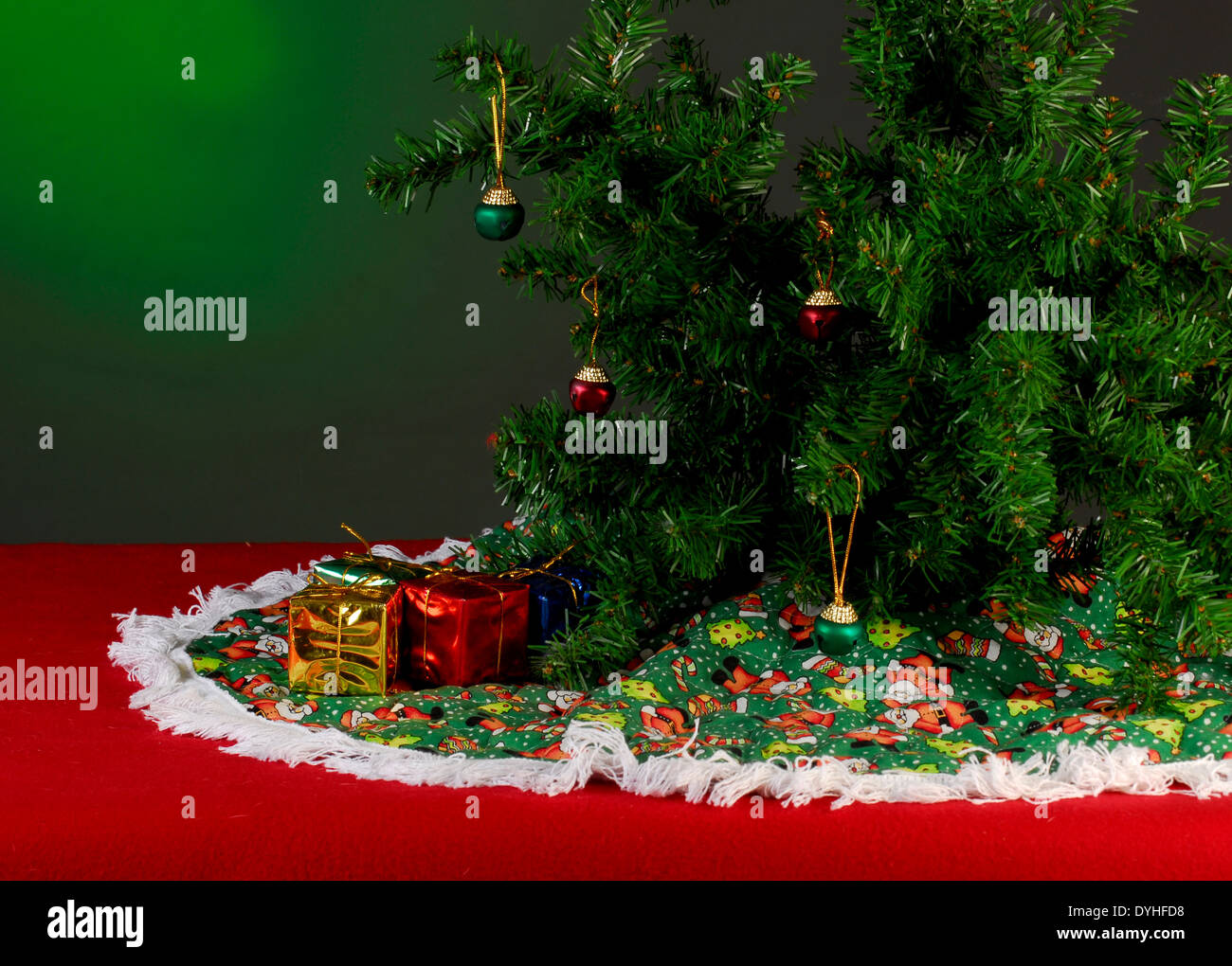 Christ tree display hi-res stock photography and images - Alamy