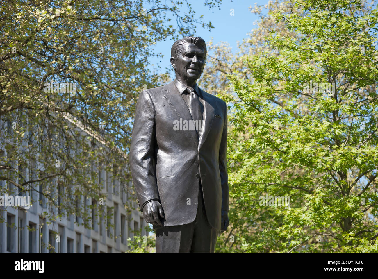 bronze statue by chas fagan of former president ronald reagan, outside ...