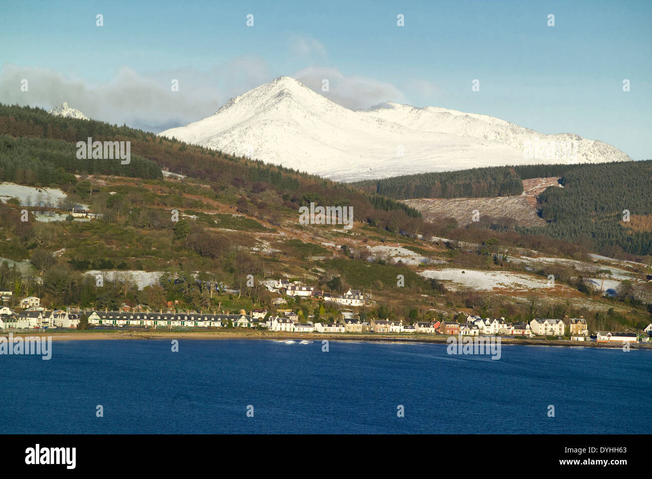 Snow on arran mountains hi-res stock photography and images - Alamy
