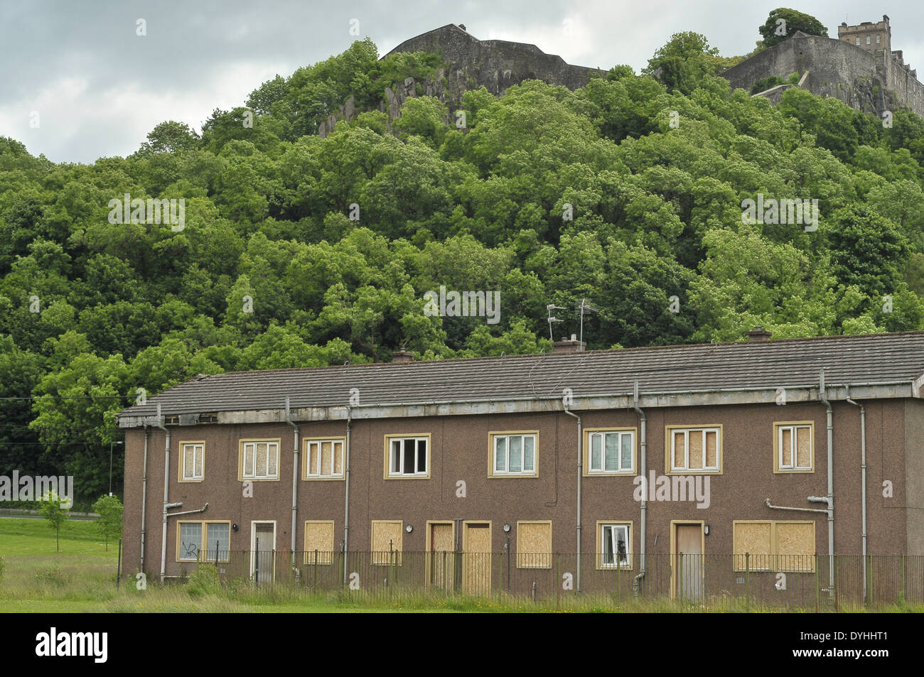 Housing estate in Gowanhill Gardens, Raploch near Drip road before ...