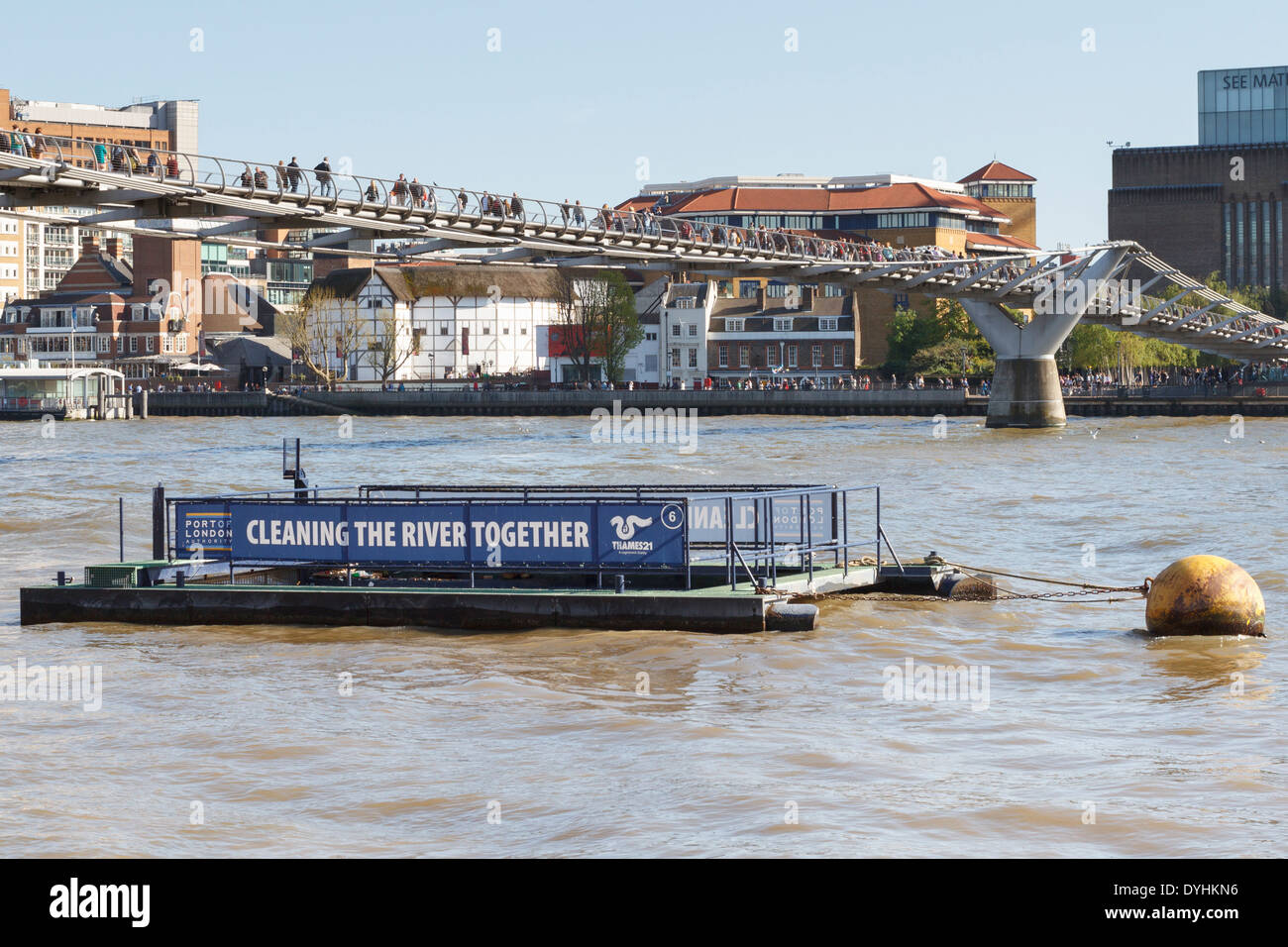 Passive Debris Collector, floating rubbish bin on the River Thames ...
