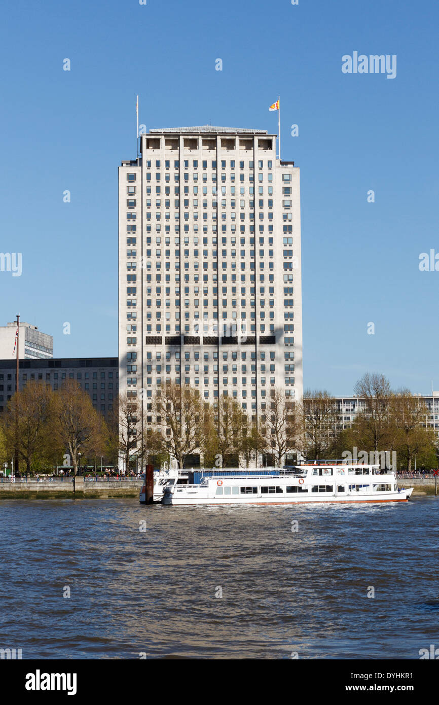 Shell Building Southbank, London, England, UK Stock Photo - Alamy