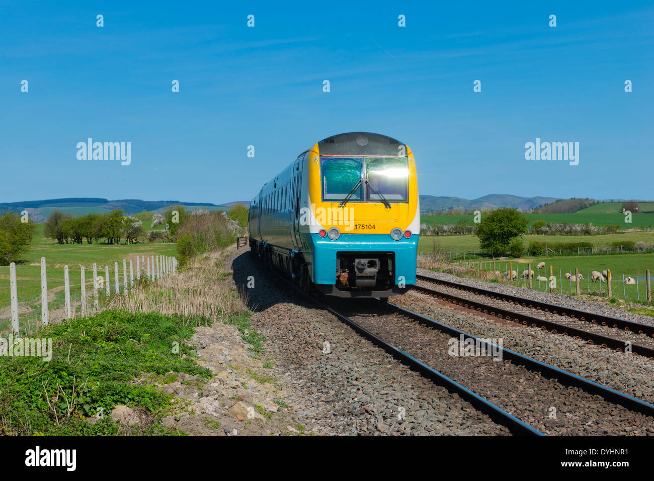 England and train and countryside hi-res stock photography and images ...
