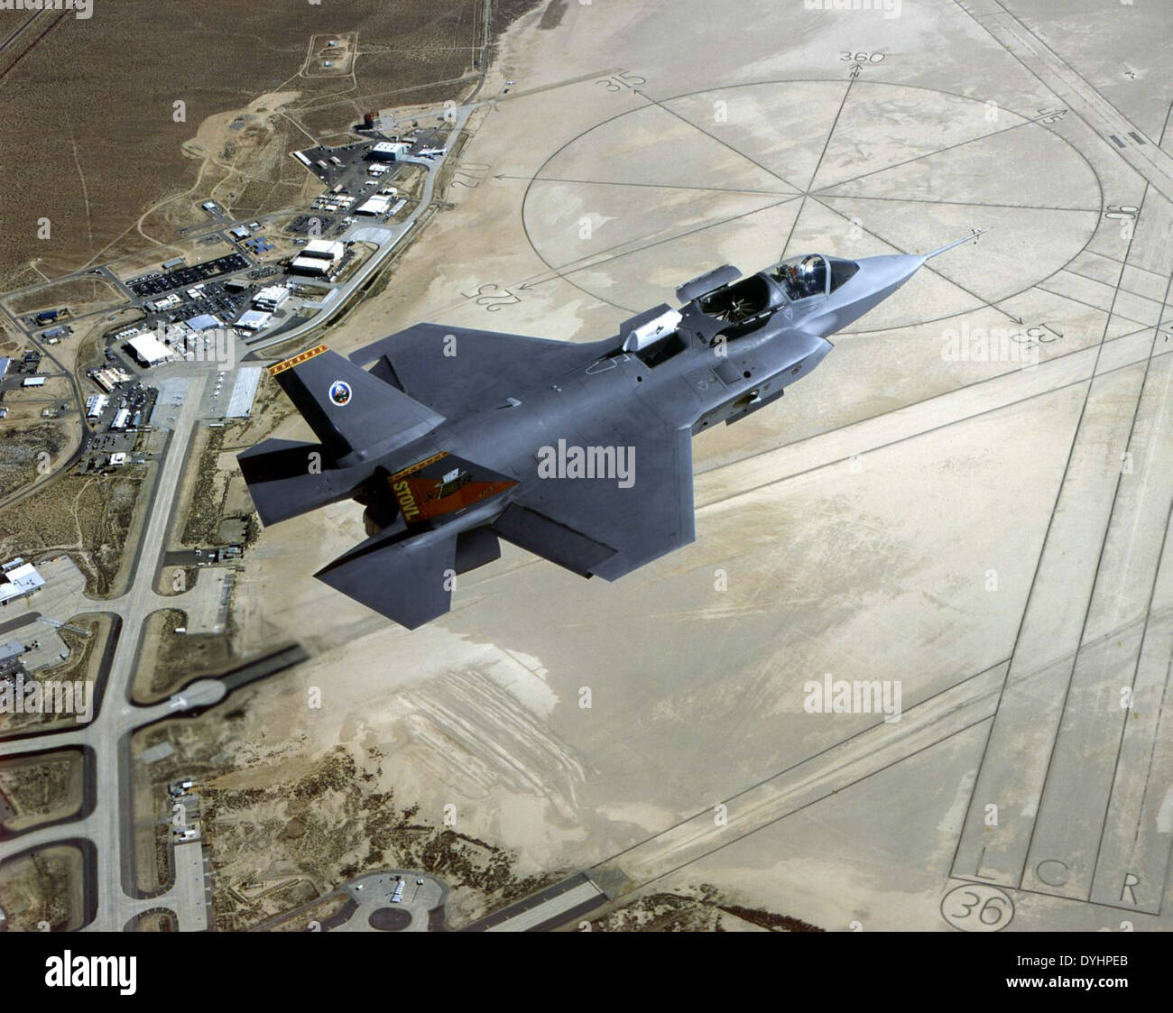 F 35 joint strike fighter program hi-res stock photography and images ...