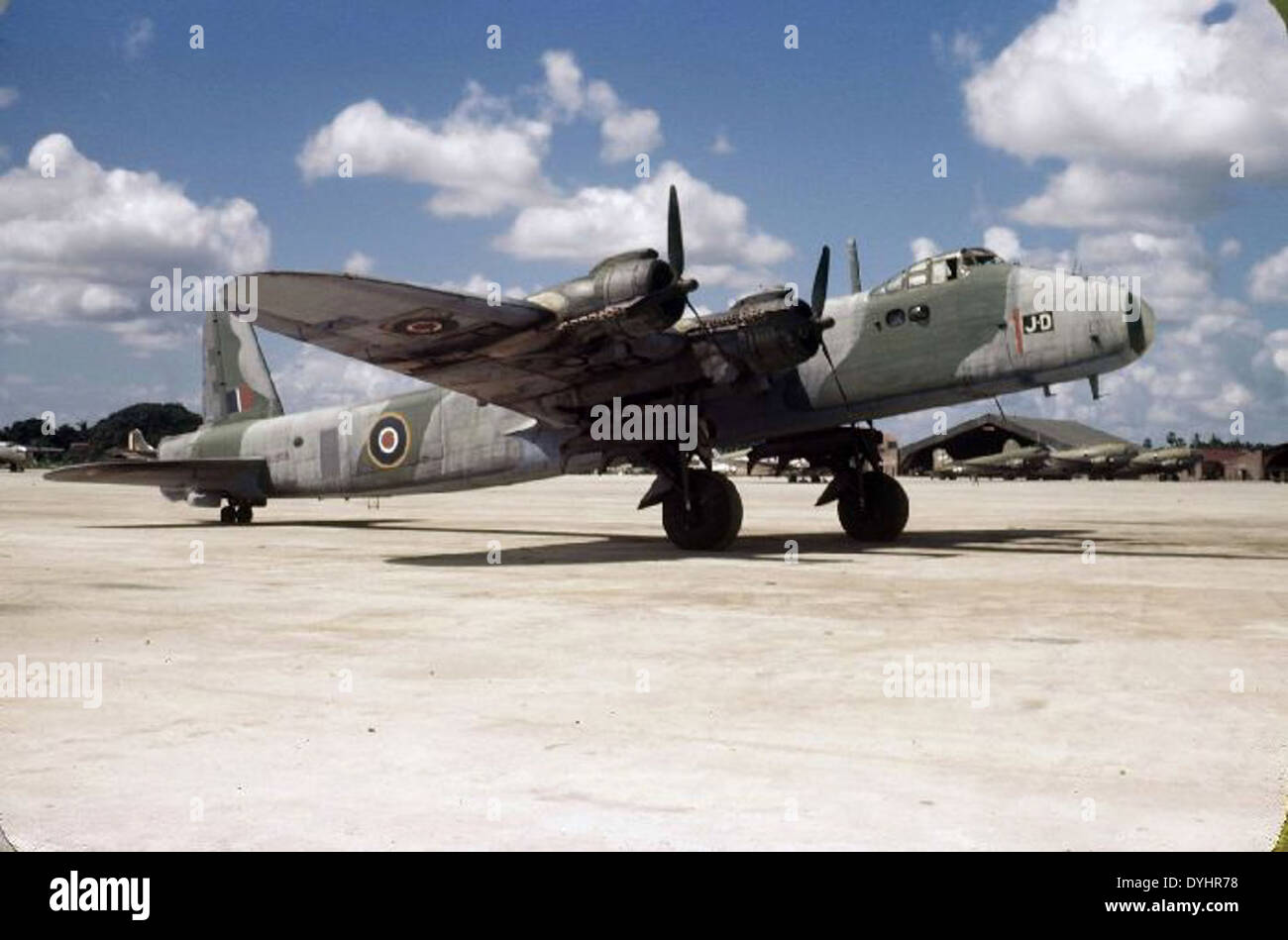 Short stirling bomber hi-res stock photography and images - Alamy