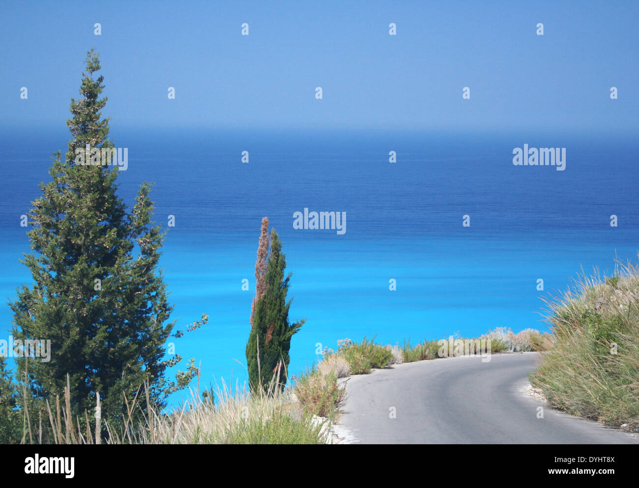 Blue sea landscape hi-res stock photography and images - Alamy