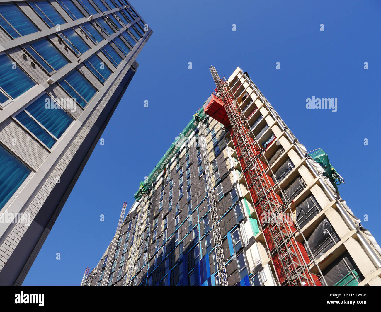 Modern architecture - Construction of office building, Science City ...