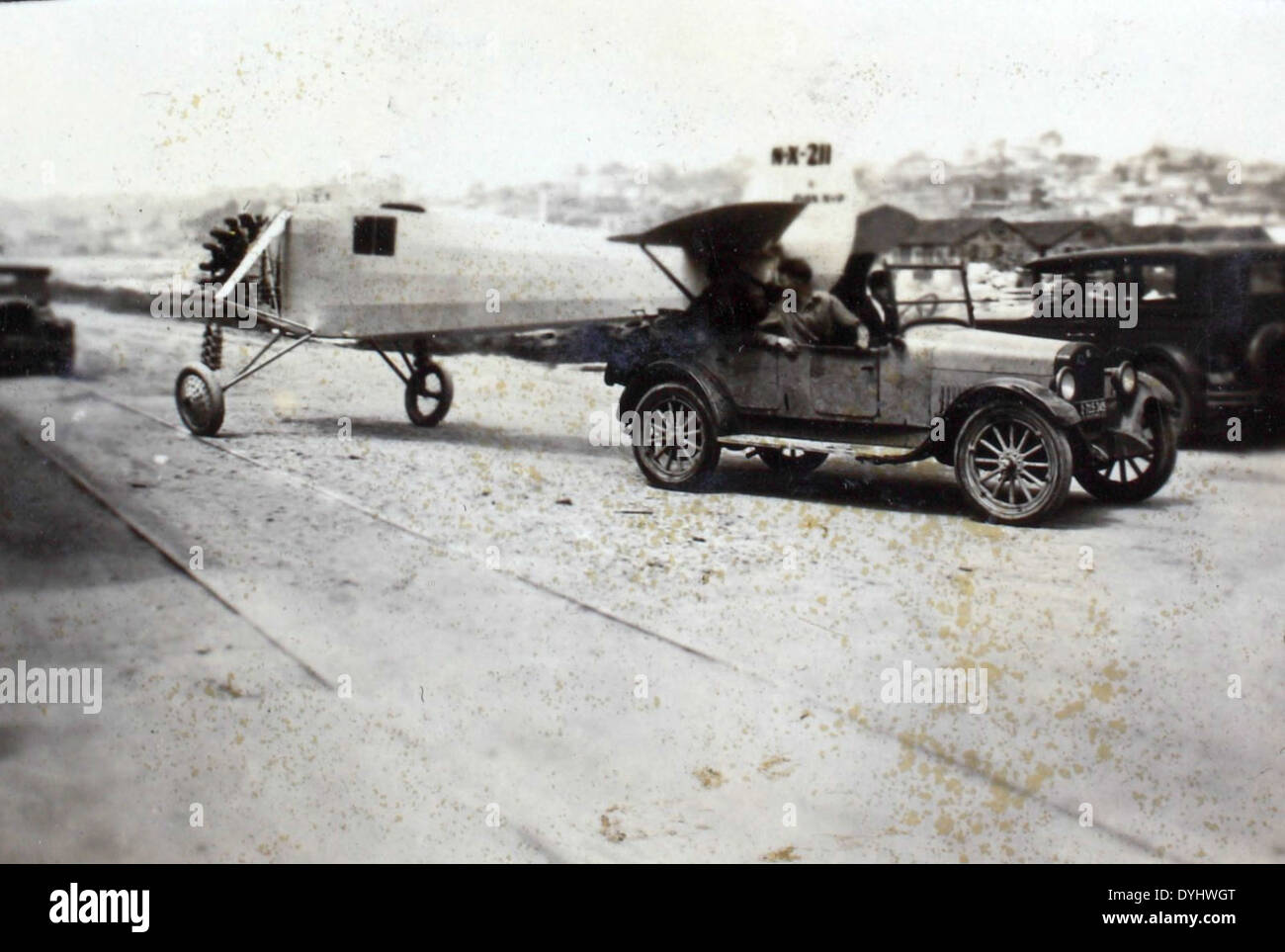 The AL8 Douglas 000276 aircraft is associated with San Diego's aviation ...