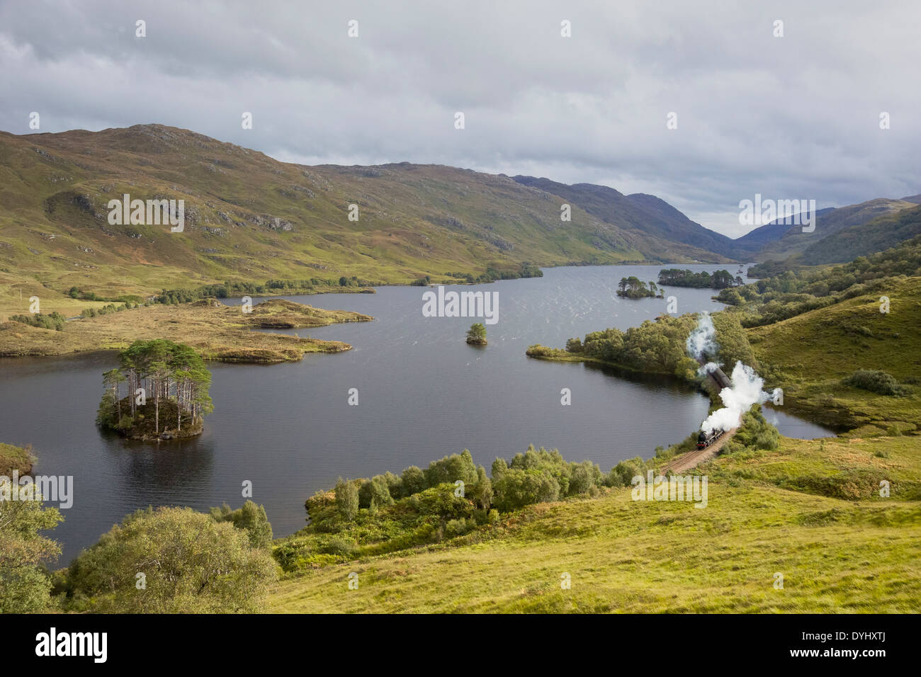 jacobite teaming round loch eilt Stock Photo - Alamy