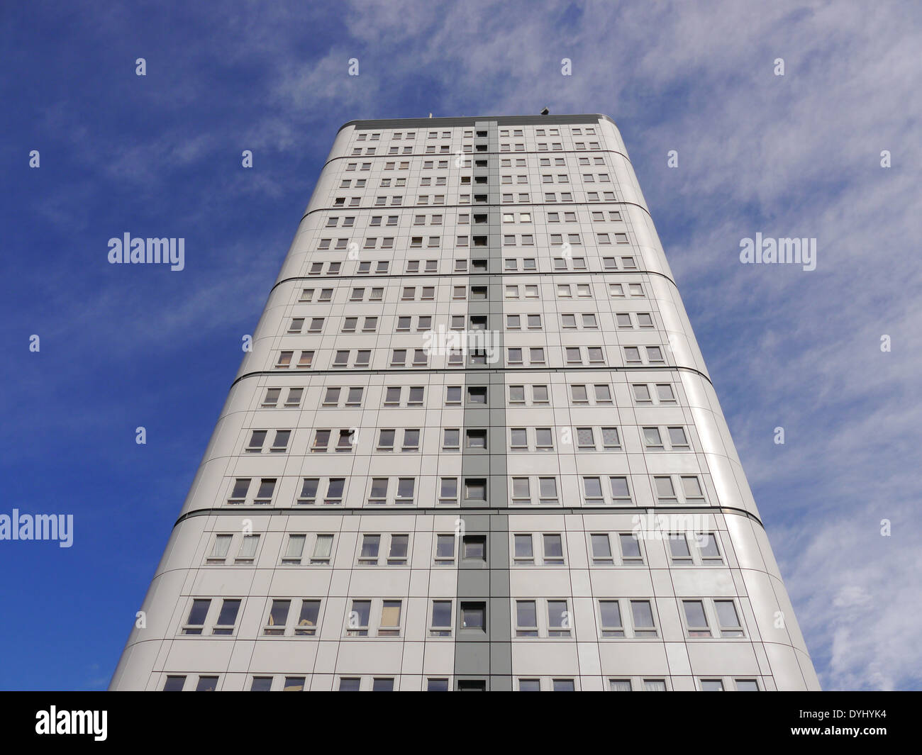 Newcastle upon tyne high rise hi-res stock photography and images - Alamy