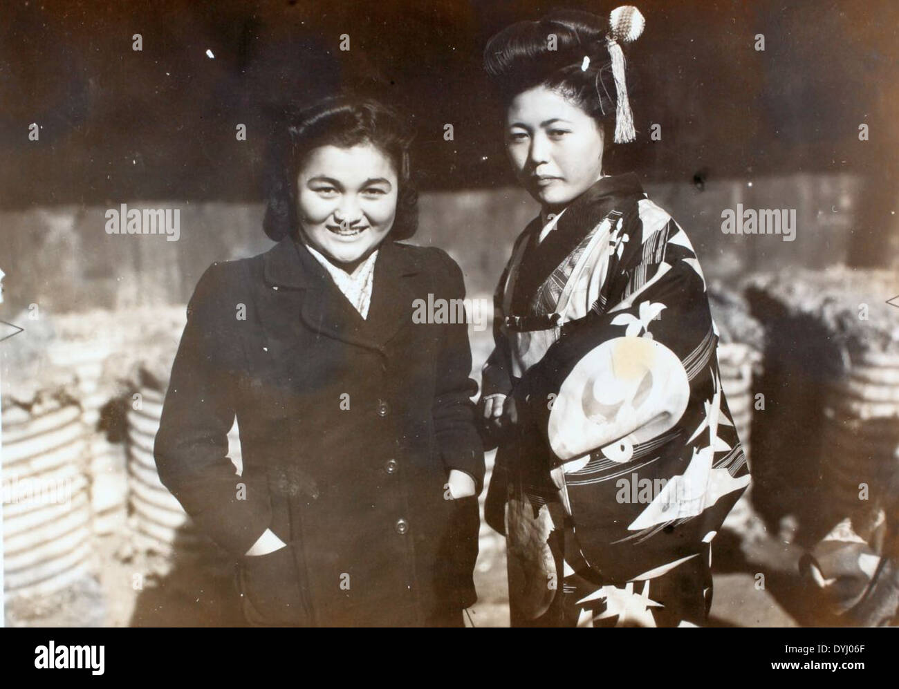 Japan people world war 2 hi-res stock photography and images - Alamy