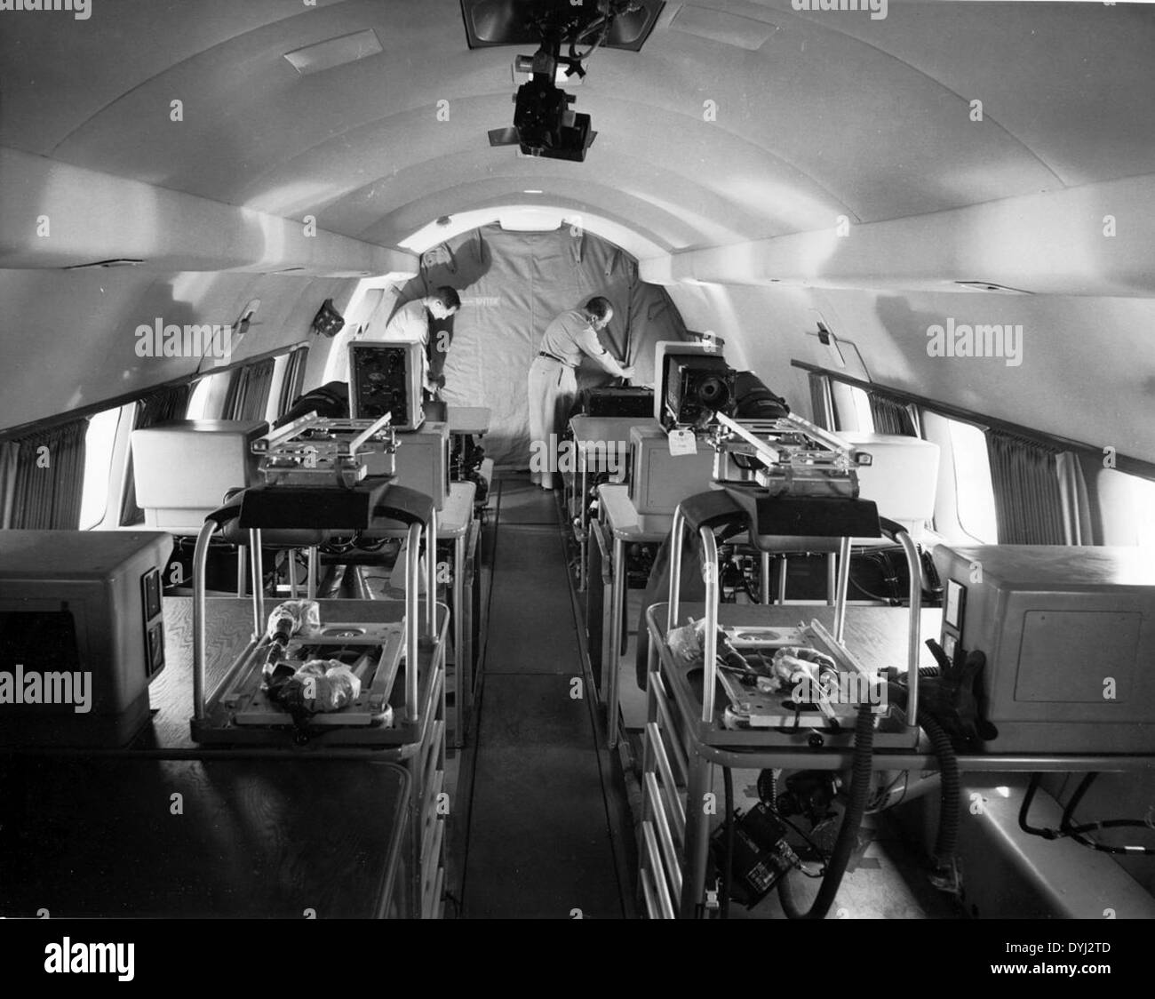 Aviation stations hi-res stock photography and images - Alamy