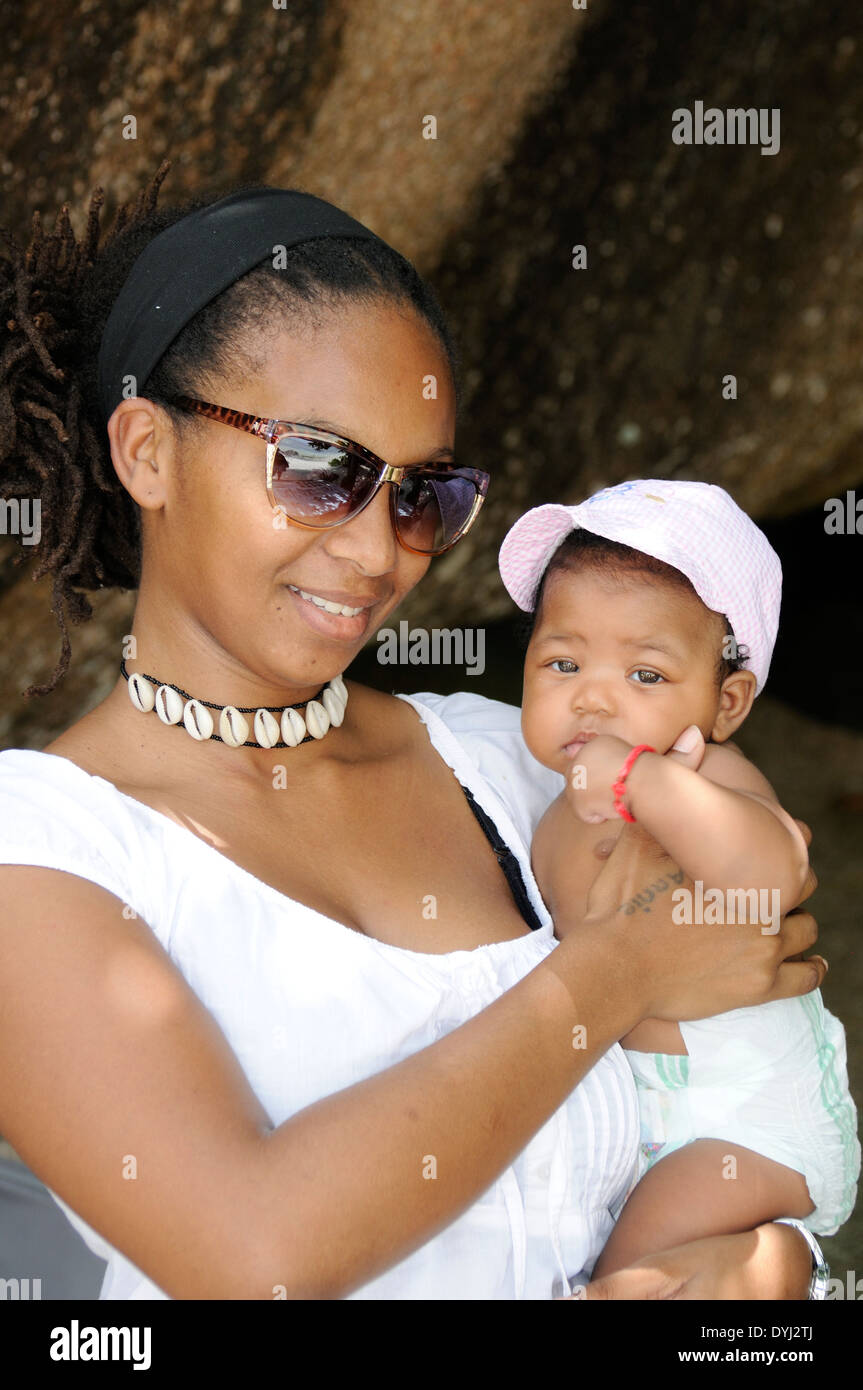 Seychellois family hi-res stock photography and images - Alamy