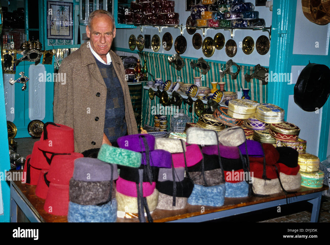 Tunisia old man chechia hat hi-res stock photography and images - Alamy