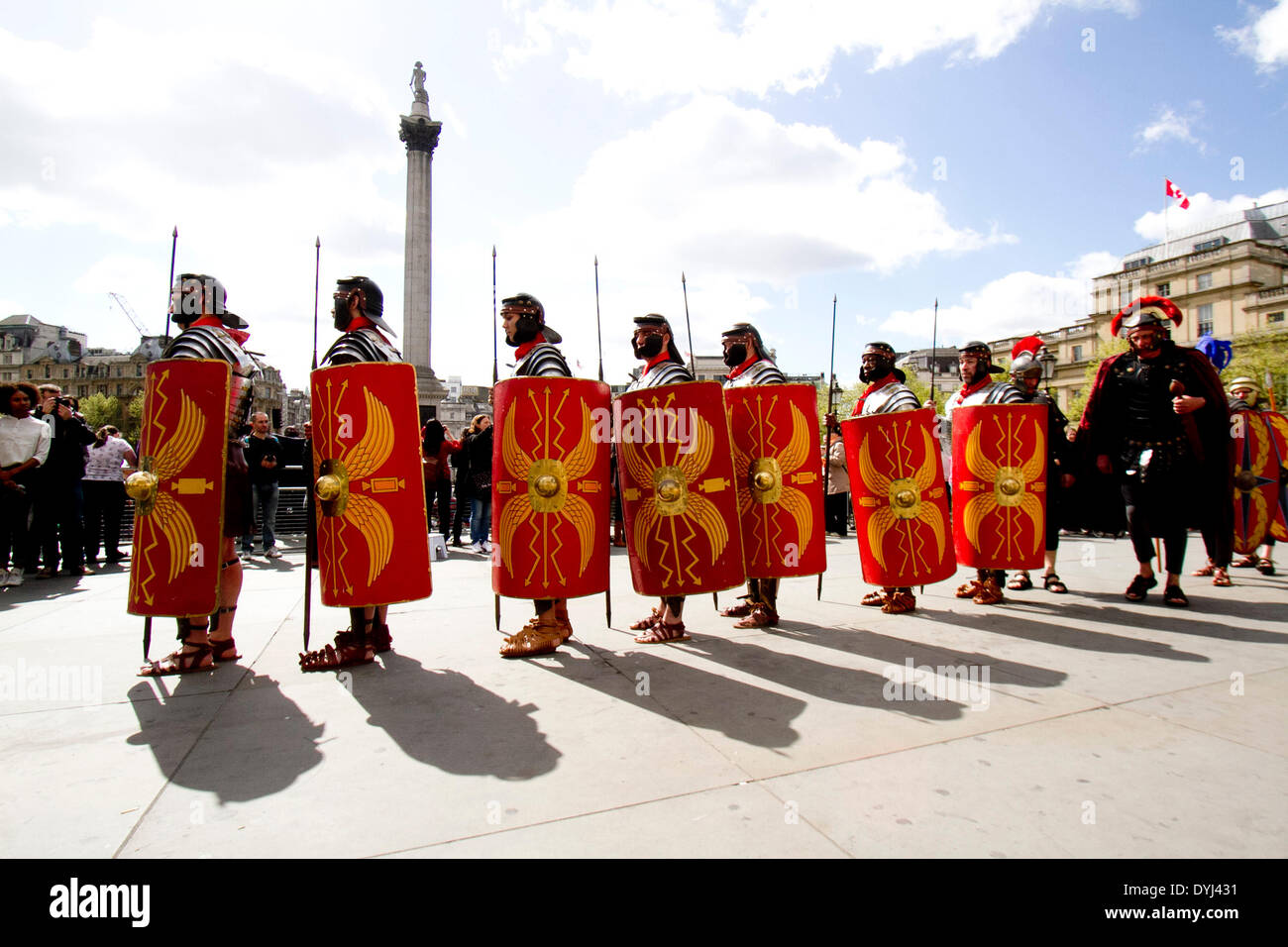 Roman soldiers hi-res stock photography and images - Alamy