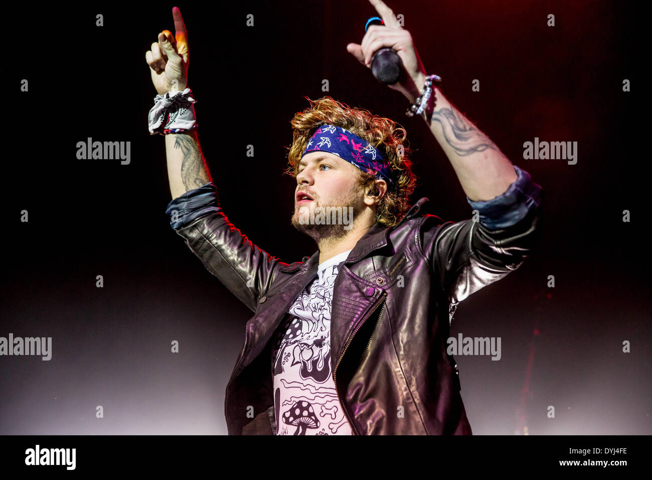 Jay mcguiness, the wanted hi-res stock photography and images - Alamy