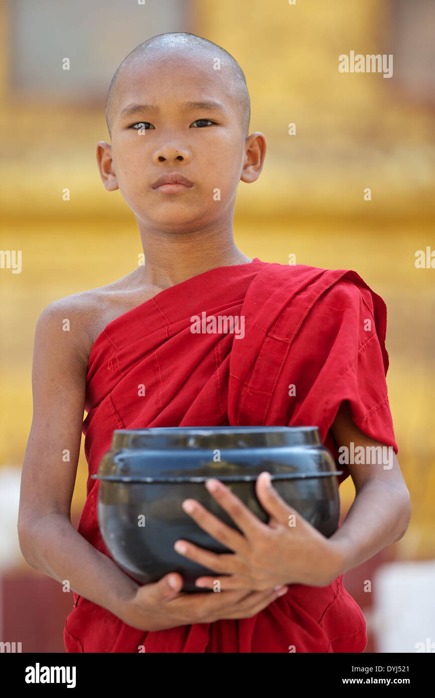 Myanmar Asia holiday traditional historic Burma Stock Photo - Alamy
