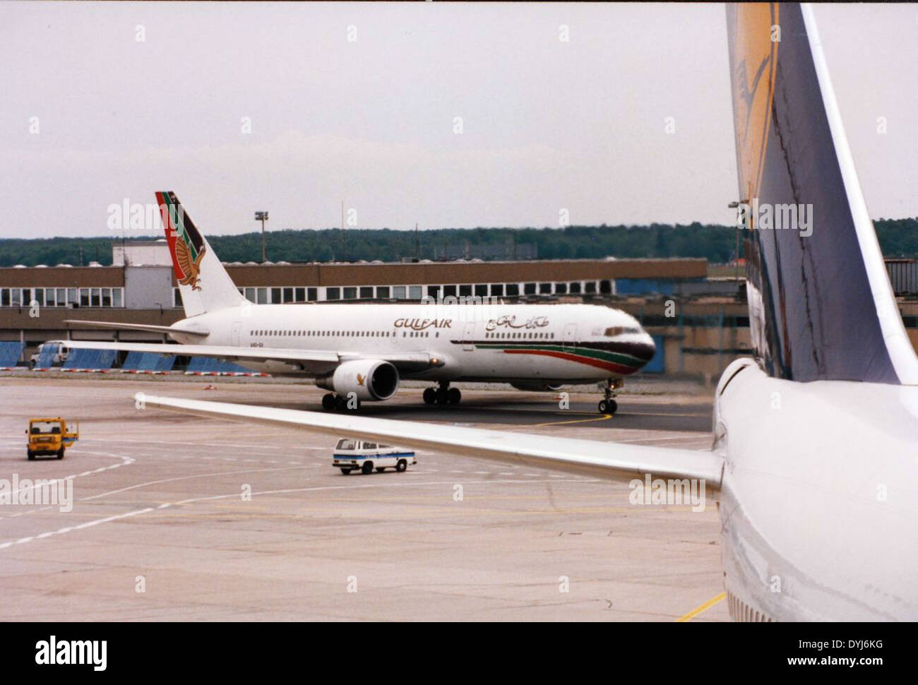 Boeing767300er hi-res stock photography and images - Alamy
