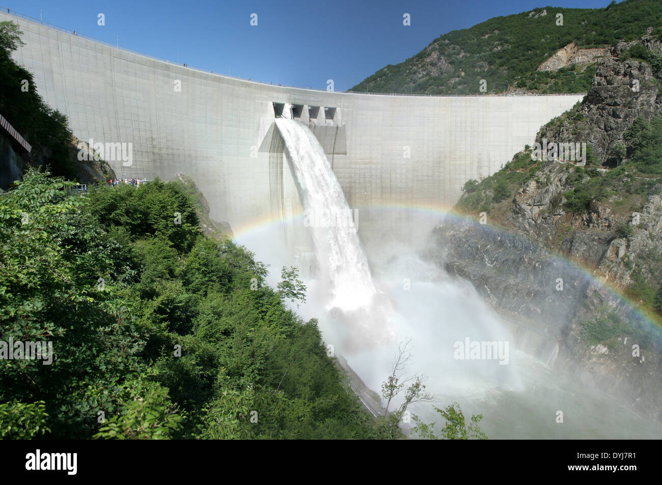 Iron dams hi-res stock photography and images - Alamy