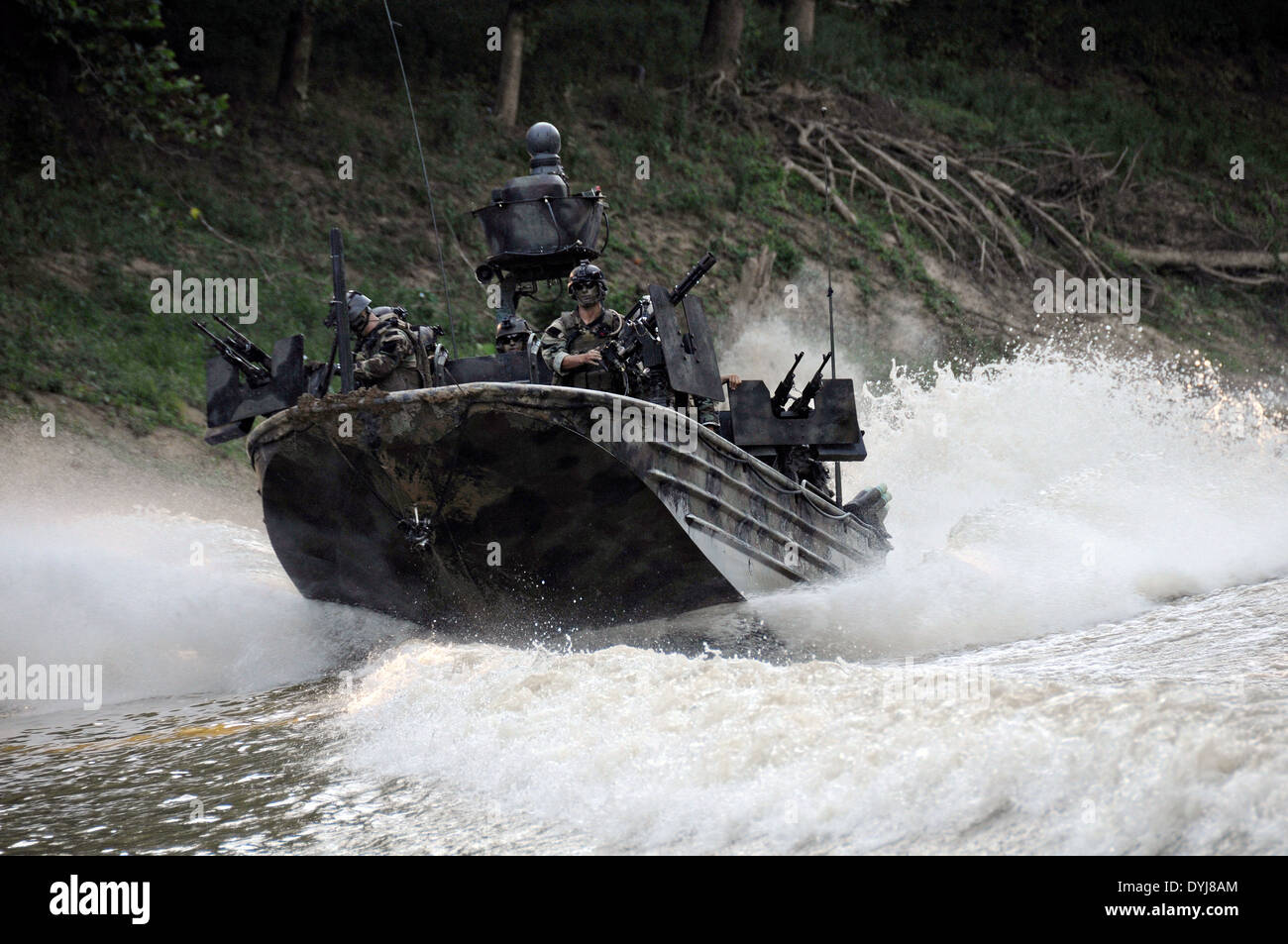Special boat team 22 High Resolution Stock Photography and Images - Alamy