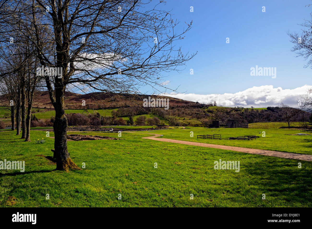 Vindolanda was a Roman auxiliary fort (castrum) just south of Hadrian's ...