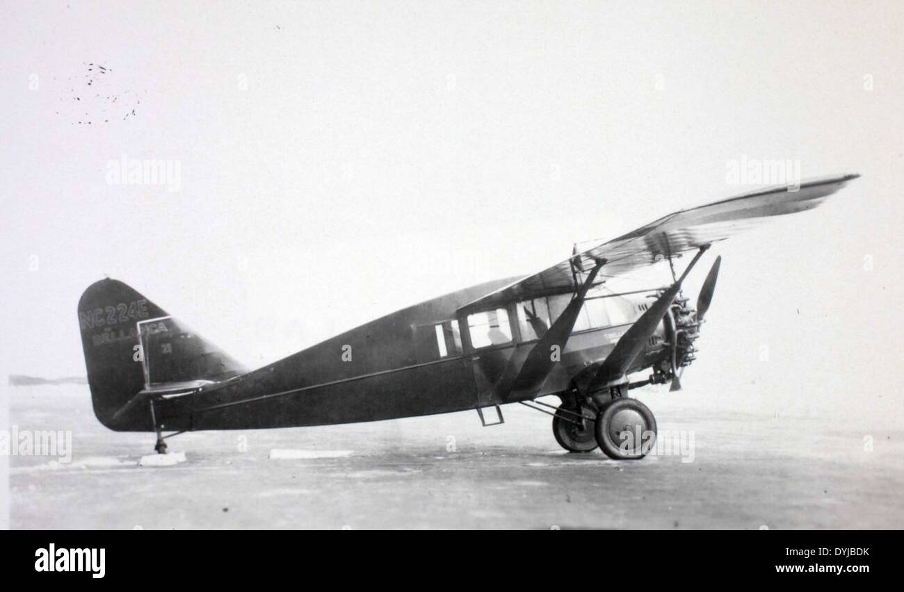 The Bellanca CH (serial number C/N 121) is a light aircraft known for ...
