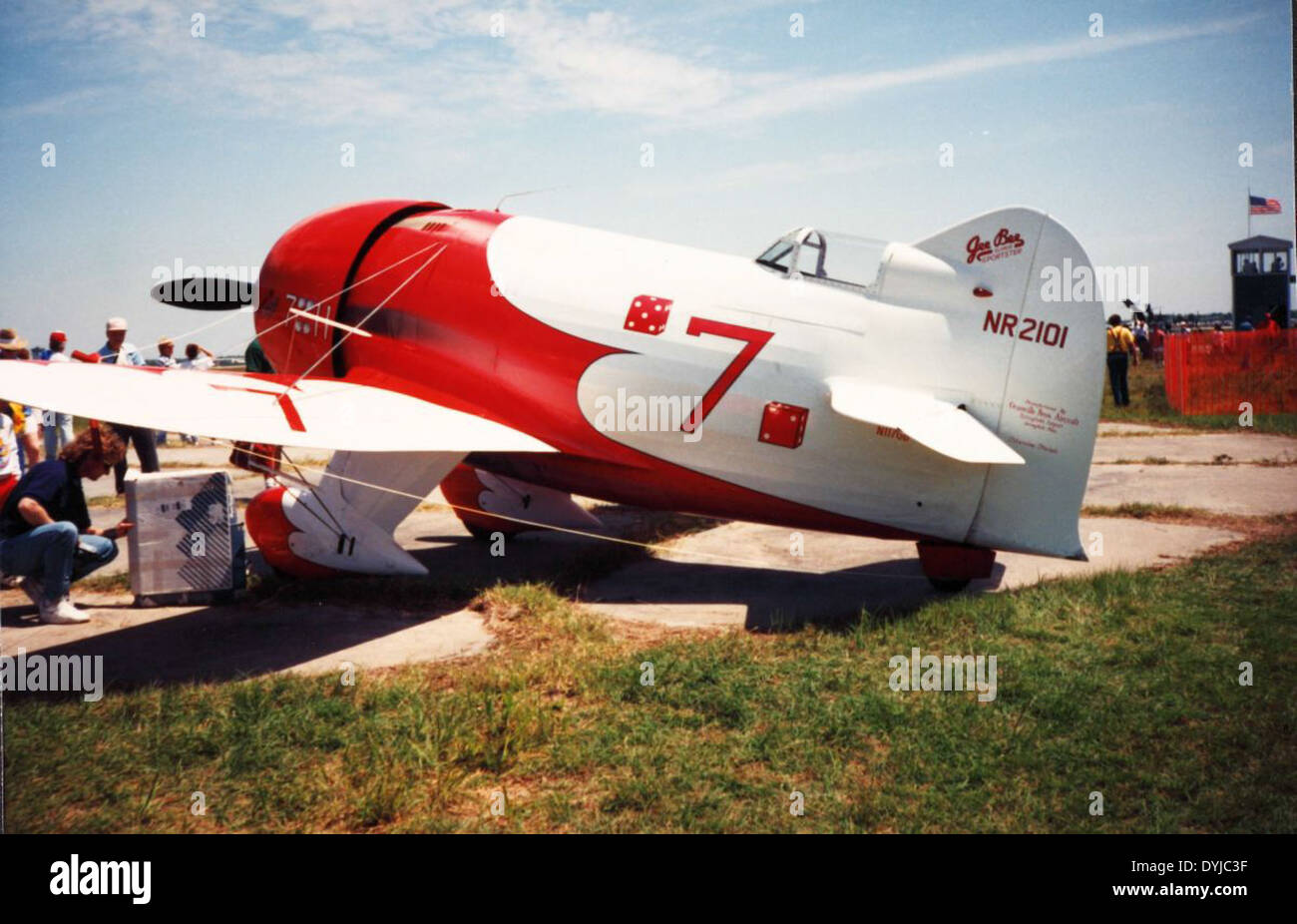 Bee gee airplane hi-res stock photography and images - Alamy