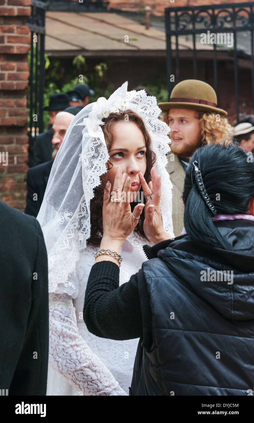 Movie episode - Marc Chagall and Bella Rosenfeld's wedding. Guest of a ...