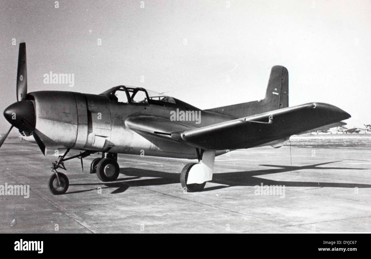 The Douglas BTD-1 was a carrier-based torpedo bomber used by the U.S ...