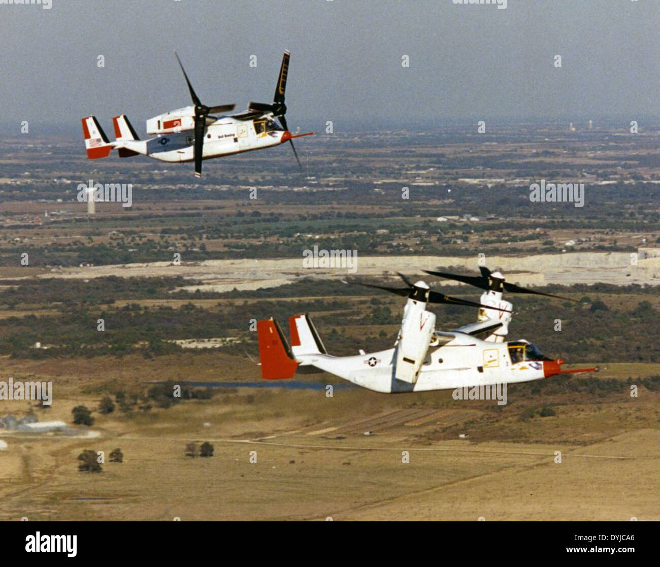 Bellhelicopter hi-res stock photography and images - Alamy